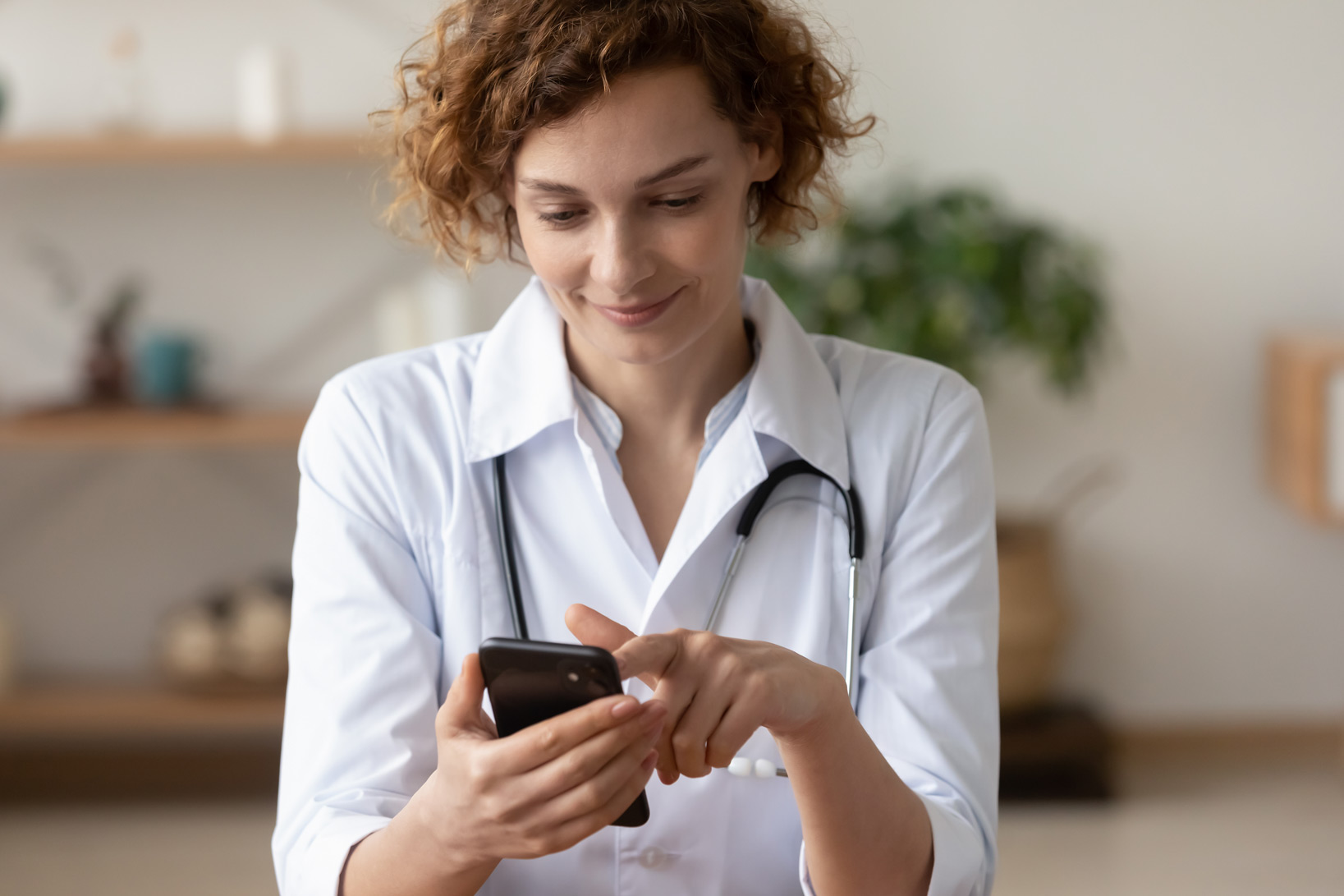 Study finds automated texts decrease odds of rehospitalization ...
