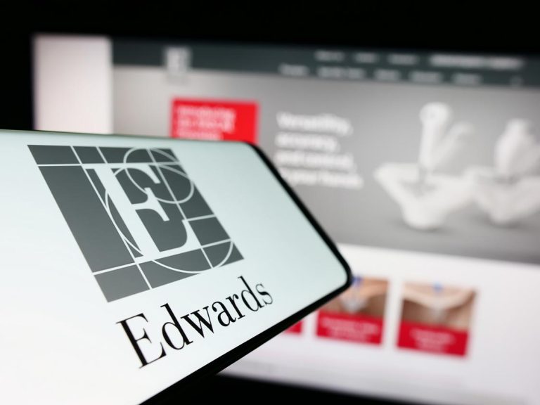 Launch of Sapien 3 Ultra RESILIA valve in Europe with technology to ...